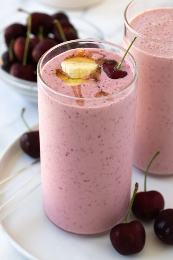 5-Minute Cherry Smoothie Recipe – A Foodcentric Life