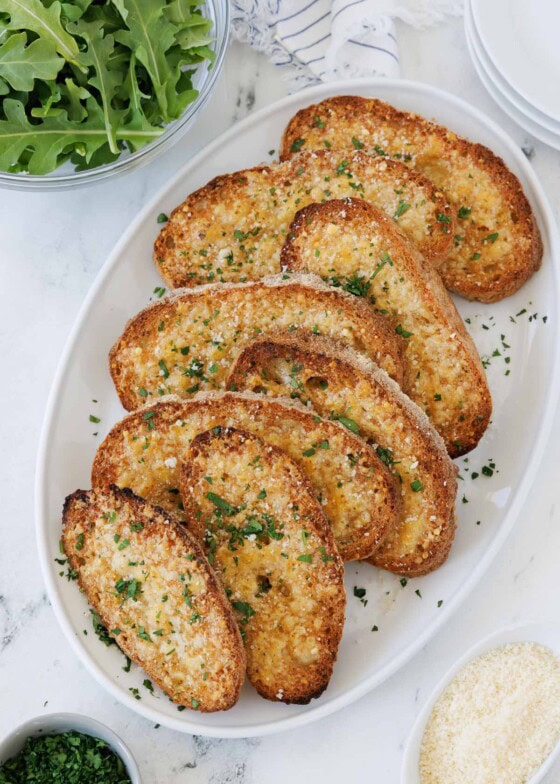 Easy Gluten-Free Garlic Toast Recipe (with Parmesan) – A Foodcentric Life